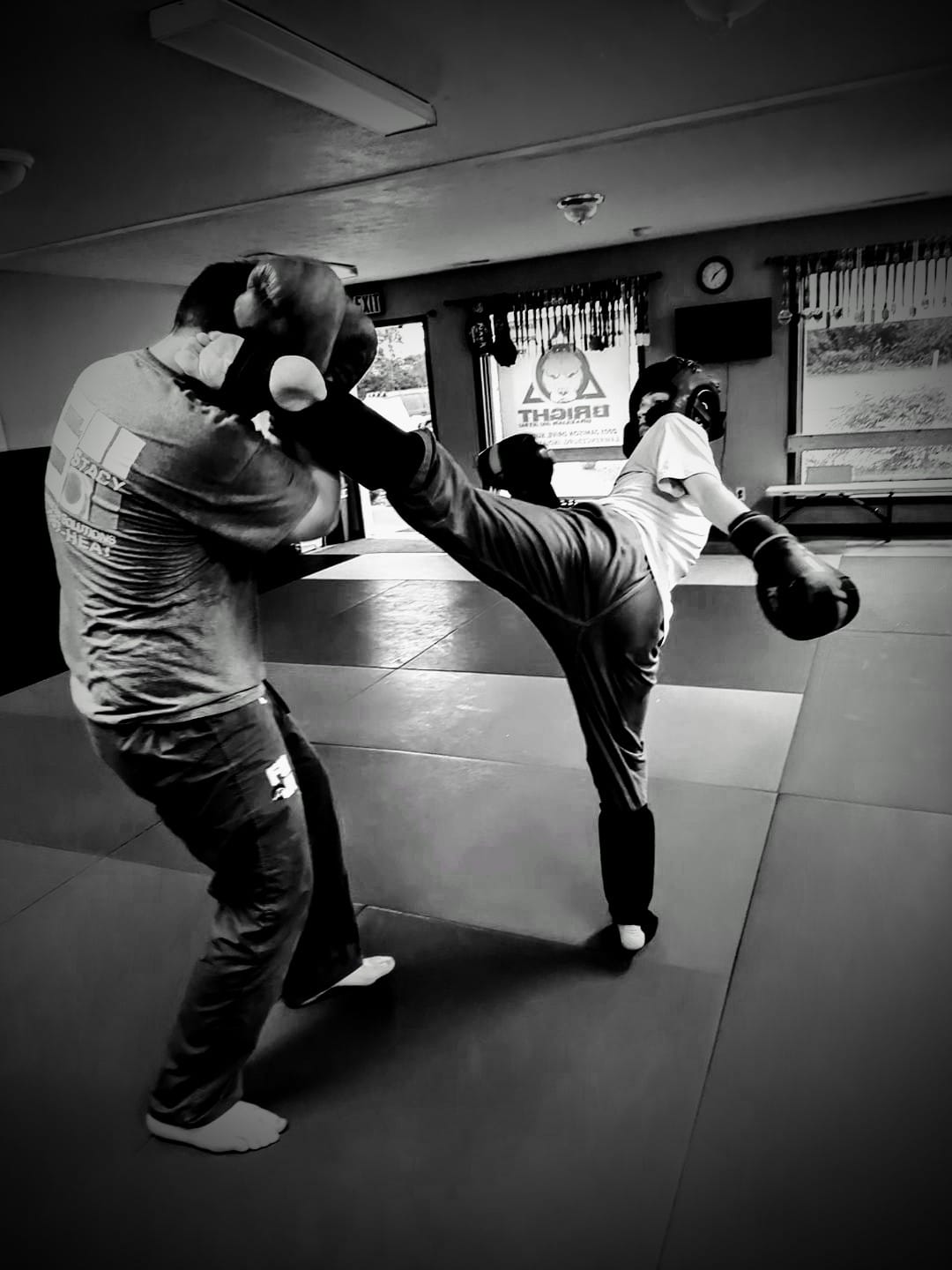 Adult / Teen MMA Striking - Bright Brazilian Jiu-Jitsu